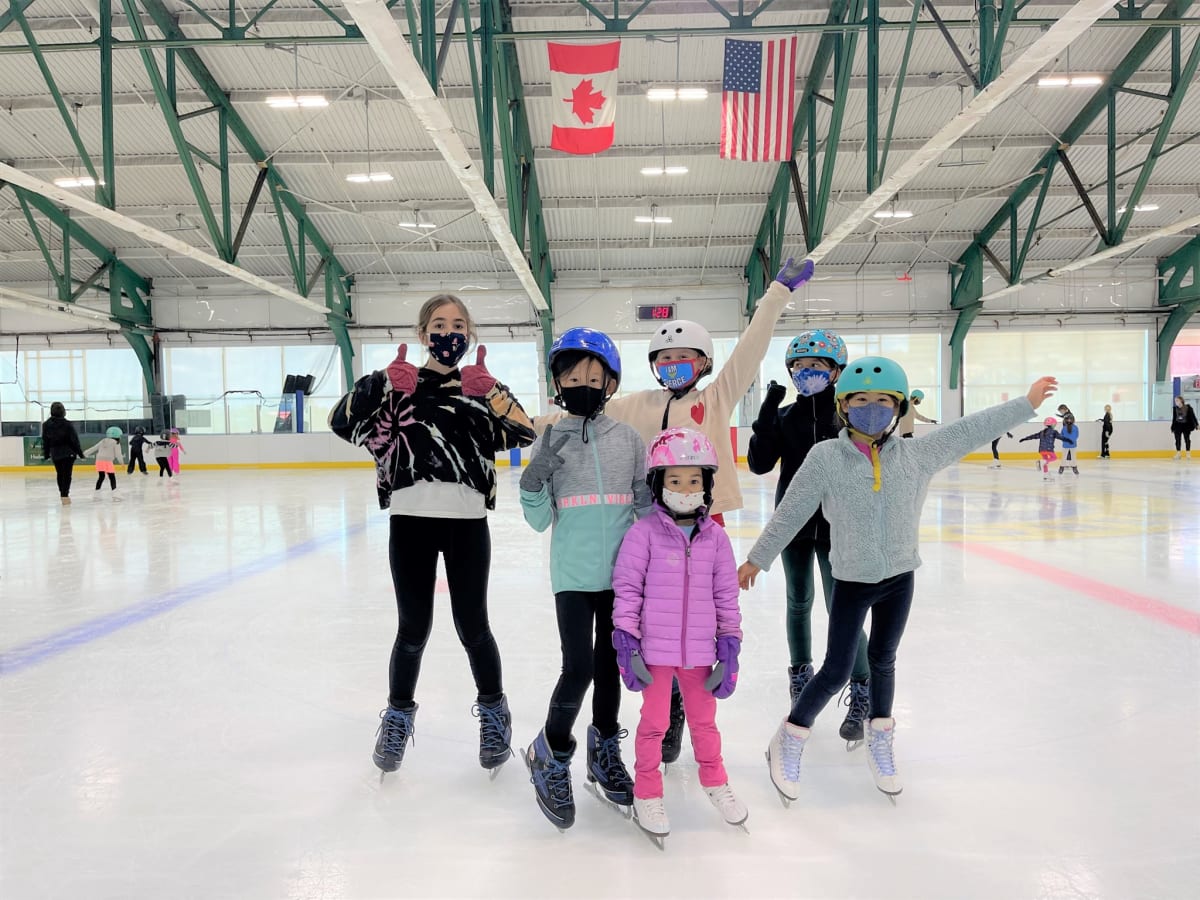Sky rink chelsea piers store